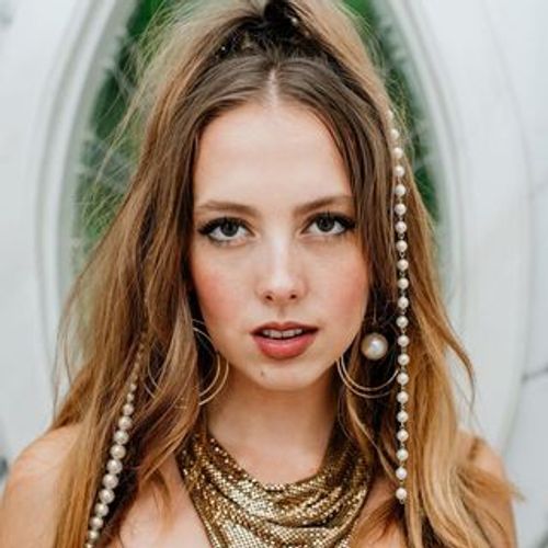 angela_wright Influencer Profile | SubmitHub