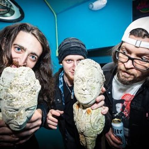 soft spot res profile | SubmitHub