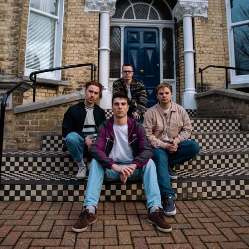 Luna Blue res profile | SubmitHub